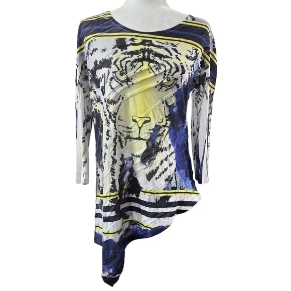 Jess & Jane | Tops | Jess Jane Tiger Tunic White Blue Yellow ...